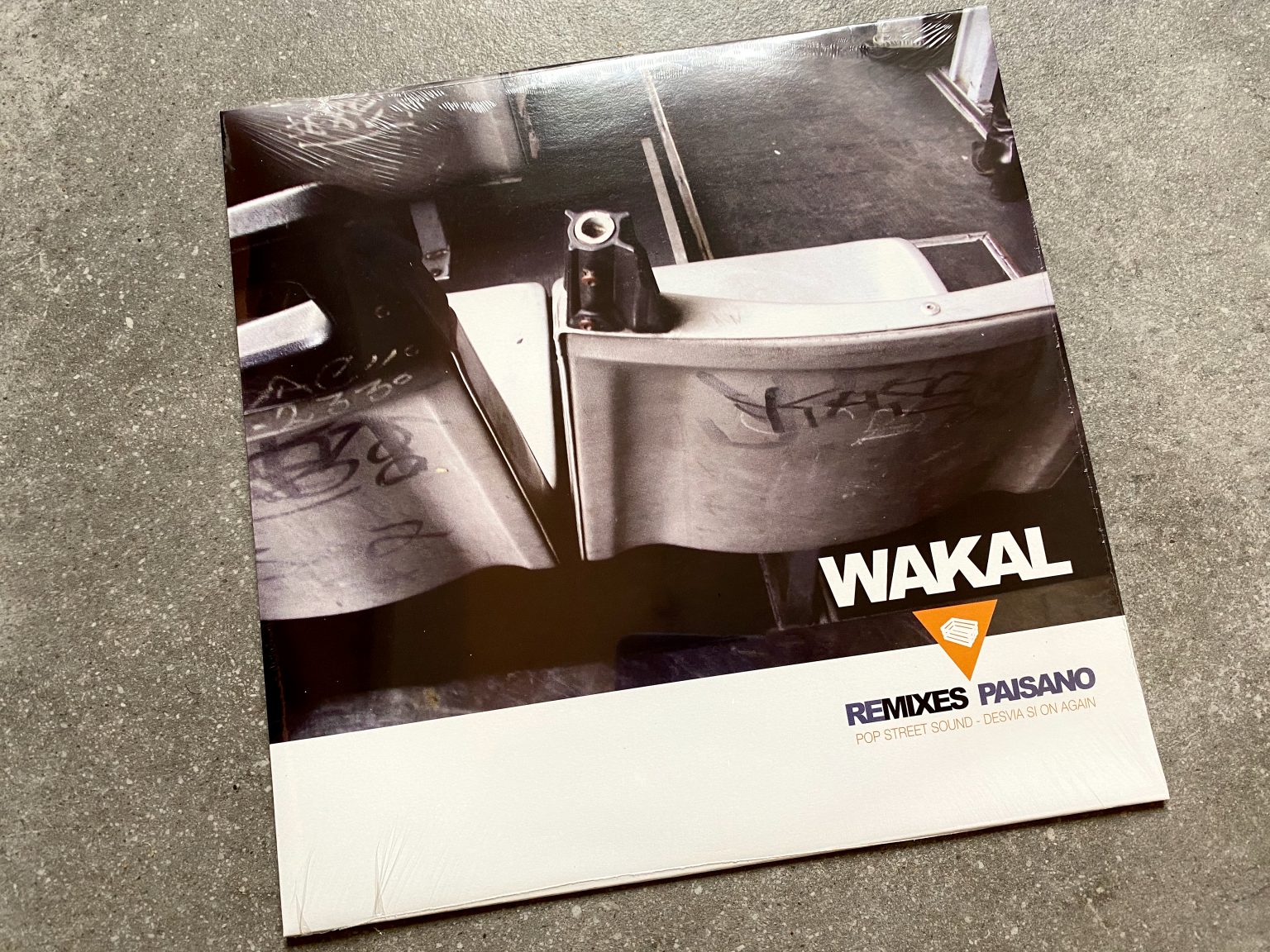 REMIXES PAISANO | Wakal